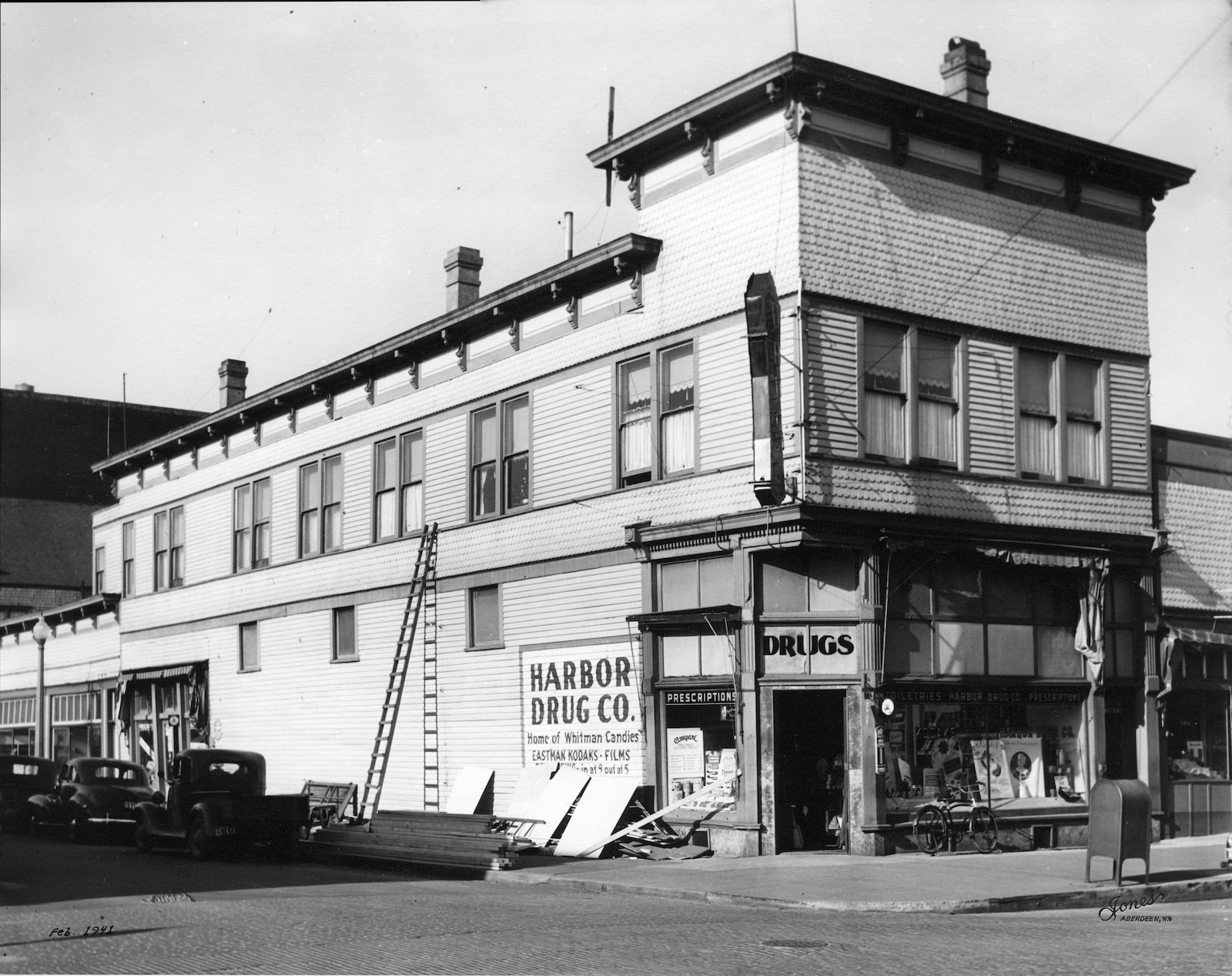 Home - Harbor Drug & Gifts